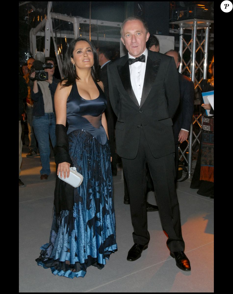 Salma Hayek mariée en bustier satiné à François-Henri Pinault : photos ...