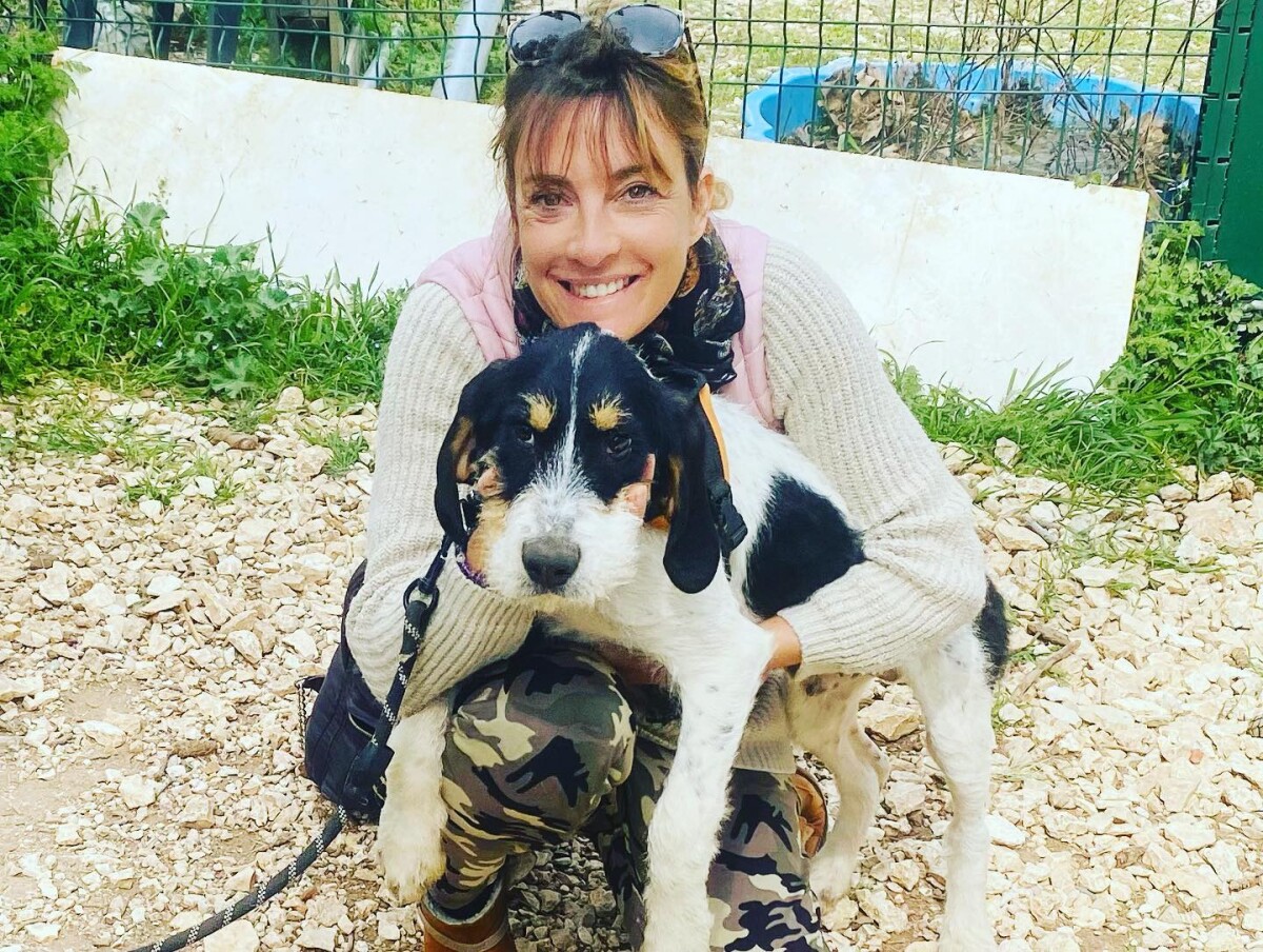 Photo : Eve Angeli et son chien Lenny sur Instagram. Le 10 avril 2022 ...