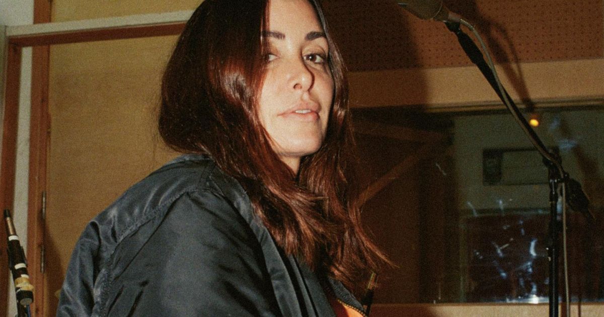 Jenifer en studio. Instagram. Le 26 octobre 2022. - Purepeople