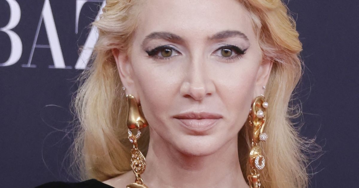 Sabine Getty - Soirée Harper's Bazaar Women of the Year 2022 au cinéma ...