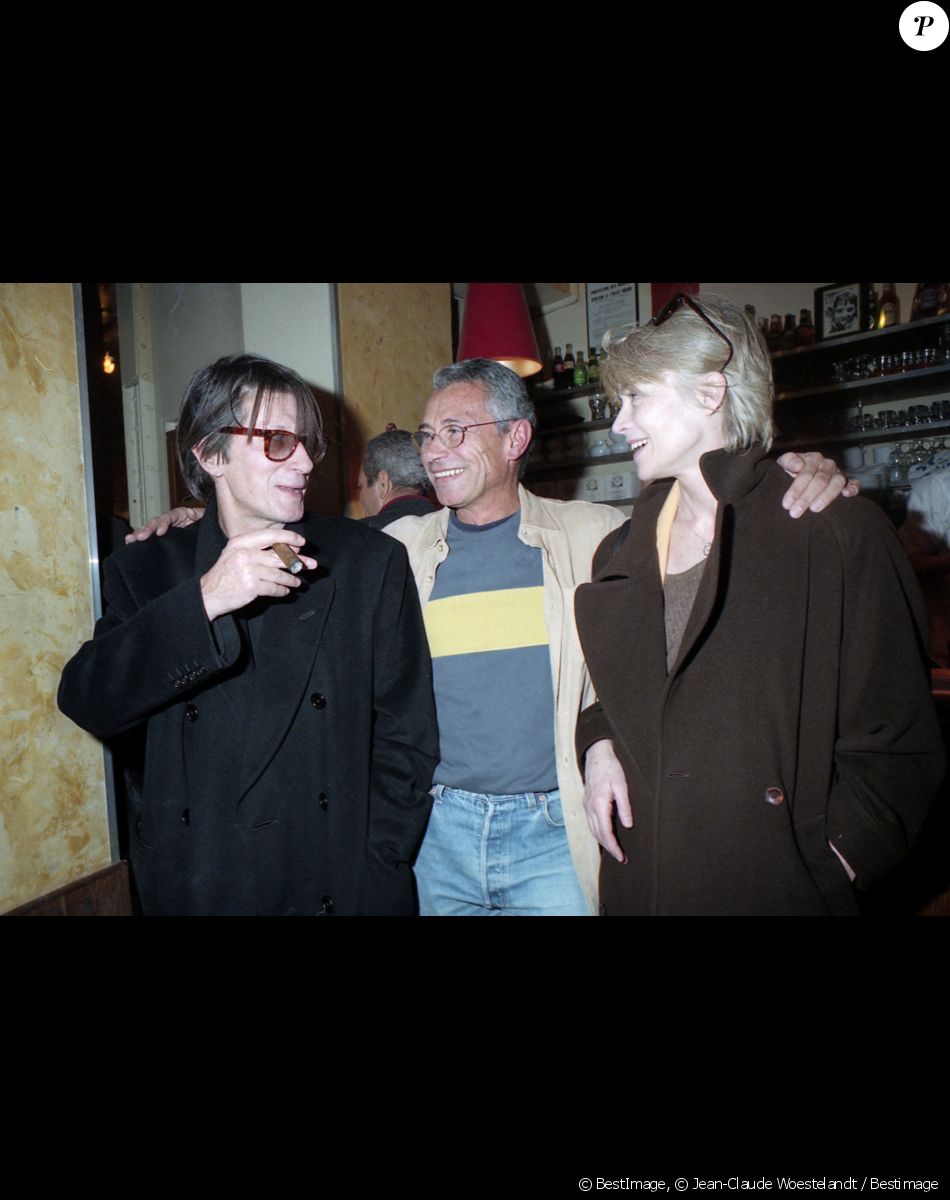 Julie Andrieu et Françoise Hardy avec leur célèbre ex en commun, un ...
