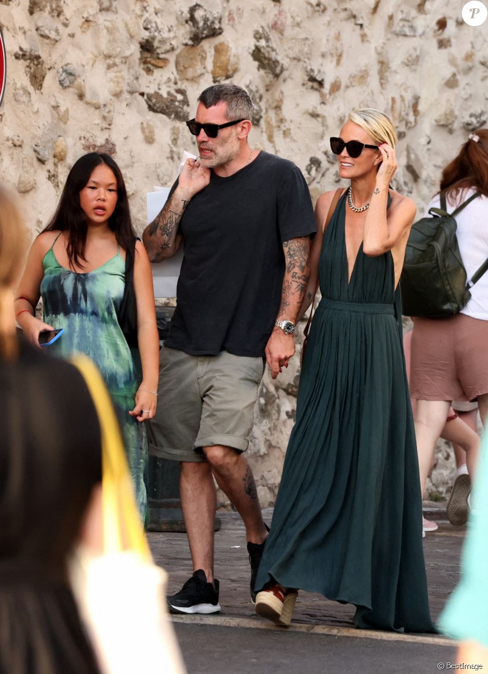 Laeticia Hallyday, son compagnon Jalil Lespert , sa fille Joy et leurs ...