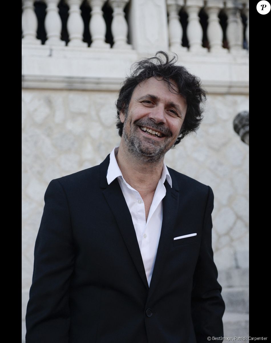 Christophe Carrière fiancé à Andie, 28 ans de moins : sa compagne est ...