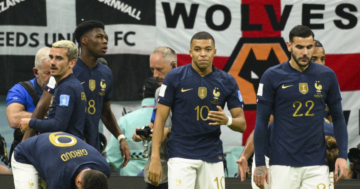 joie des joueurs de l equipe de France au match de football de quart de ...