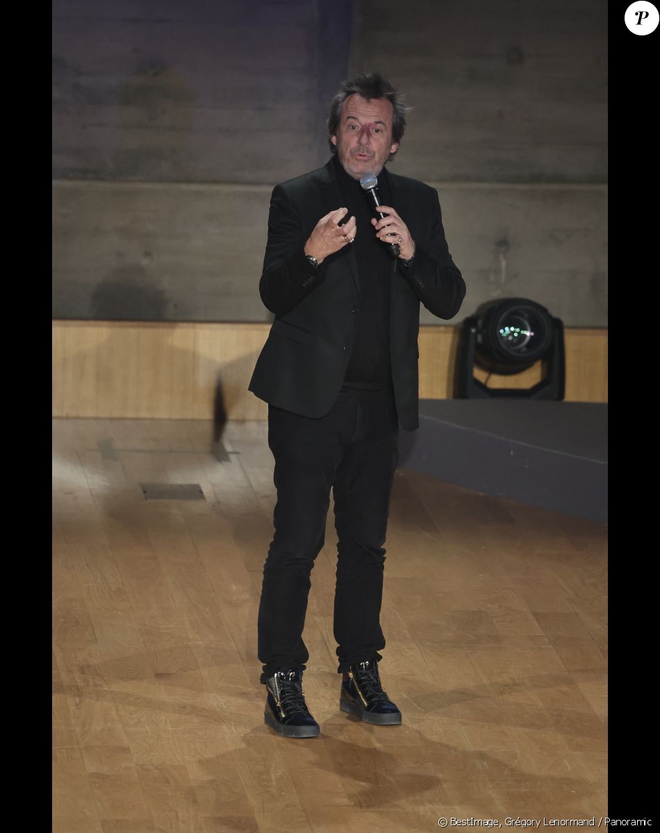 Jean-Luc Reichmann : Il interrompt son émission pour appeler son fils ...