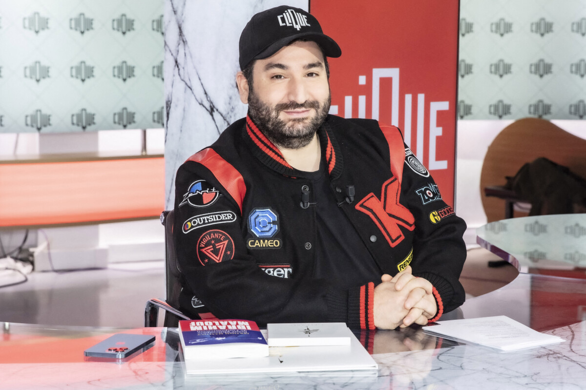 Photo : Exclusif - Mouloud Achour - Sur le plateau de l'émission Clique ...