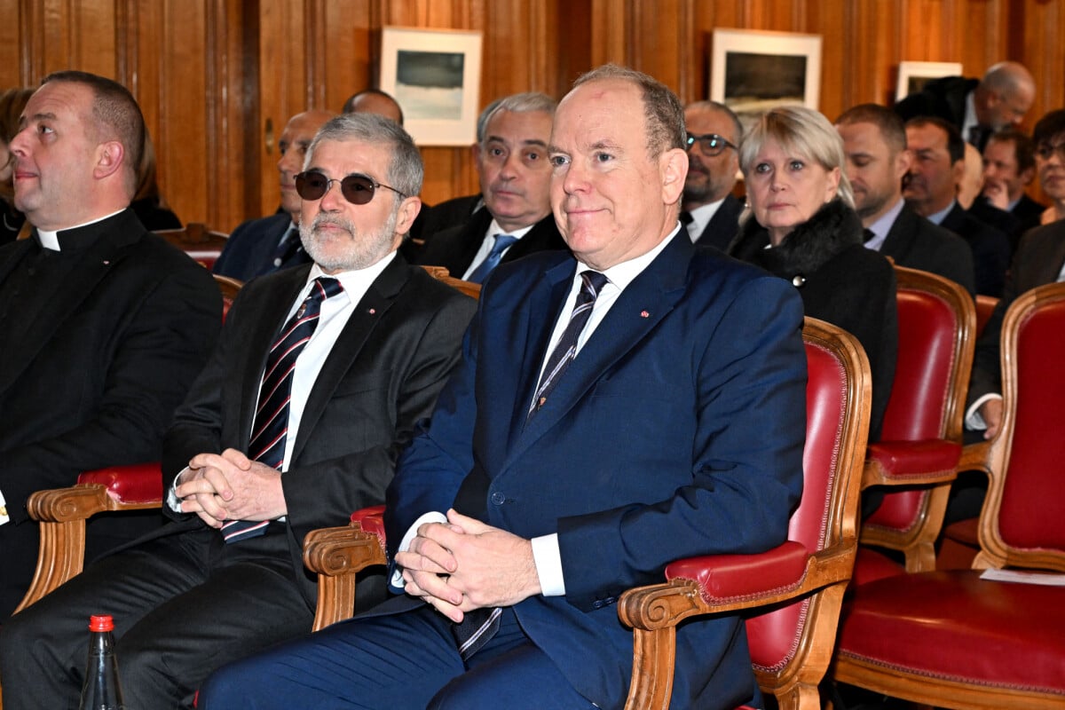Photo : Patrice Cellario, le ministre de l'intérieur, et le prince ...