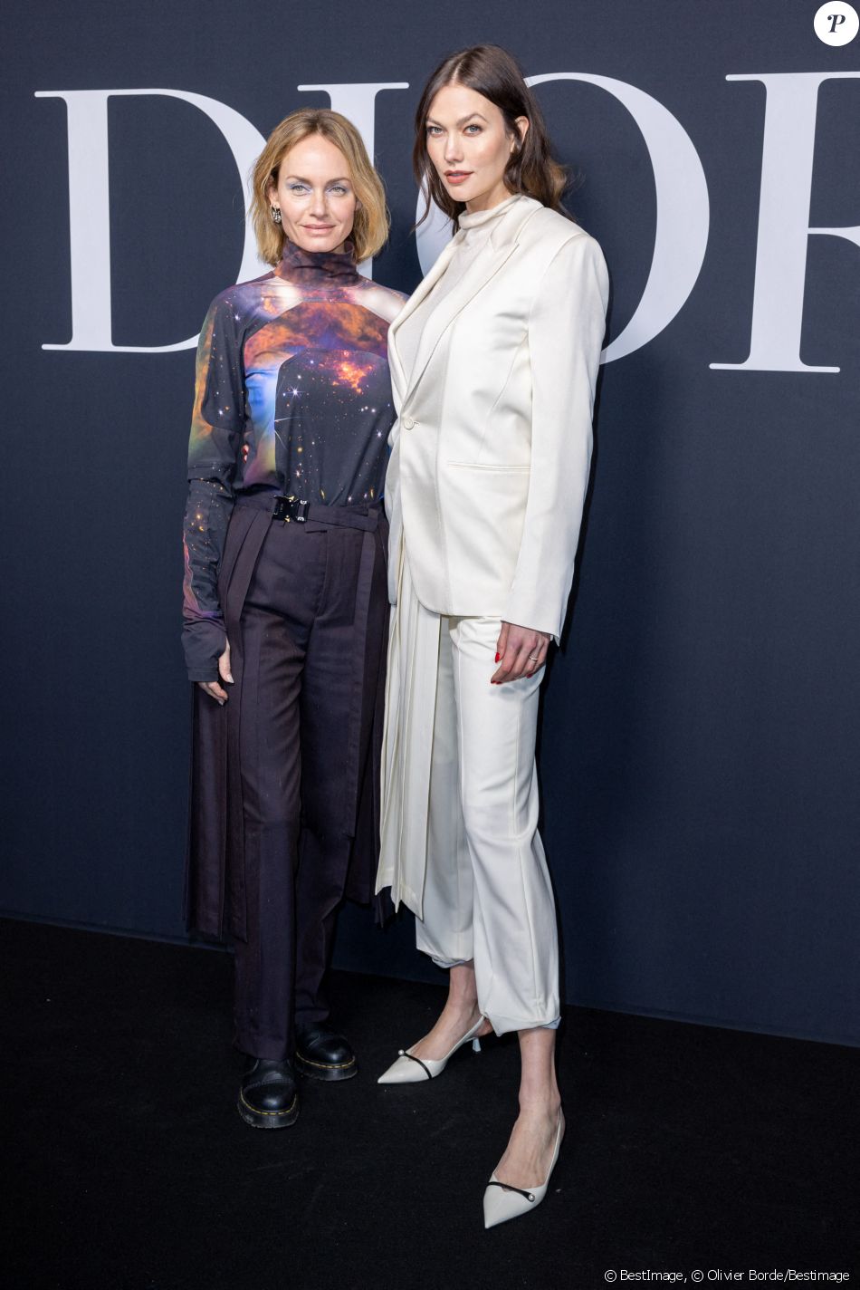 Amber Valletta et Karlie Kloss - Photocall du défilé Dior lors de la ...