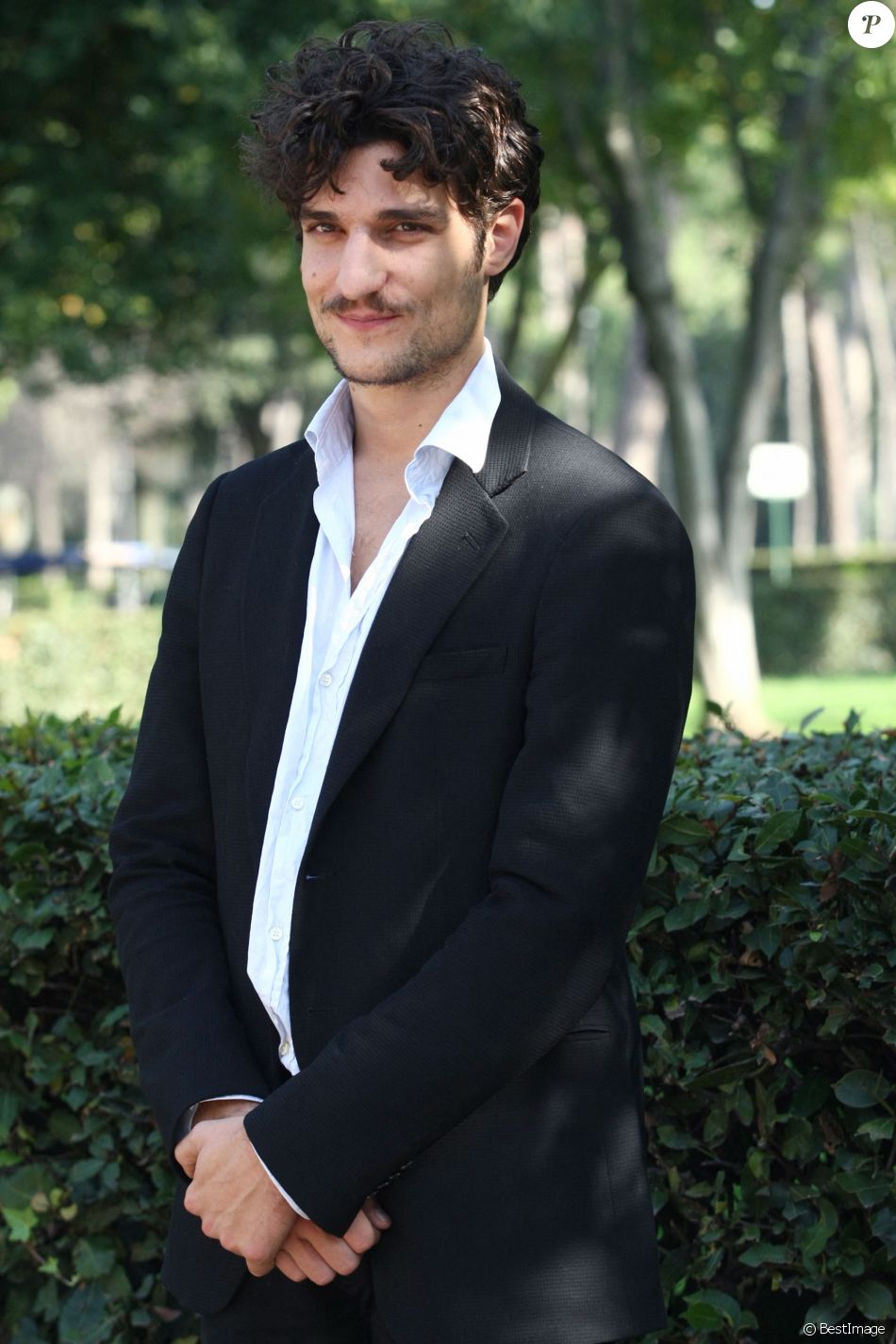 Louis Garrel - L'equipe du film Un Chateau en Italie de Valeria Bruni ...
