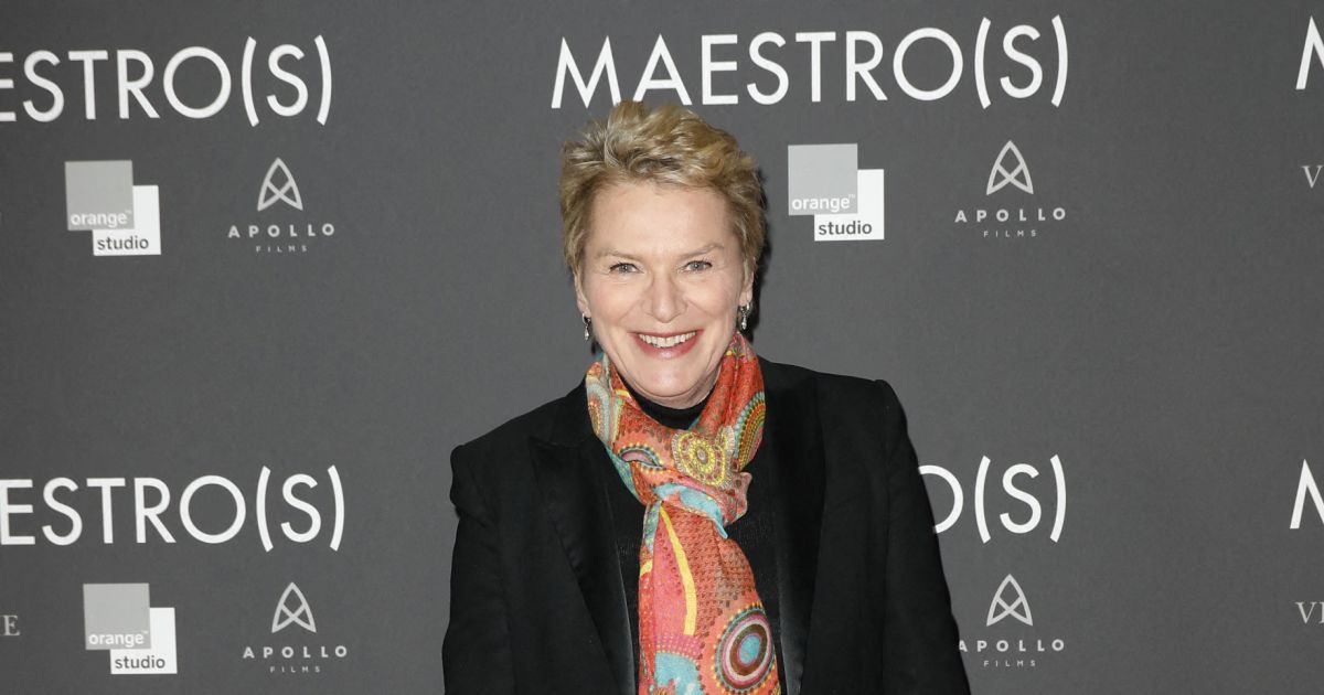 Elise Lucet - Avant-première du film Maestro(s) au Cinéma UGC Normandie ...