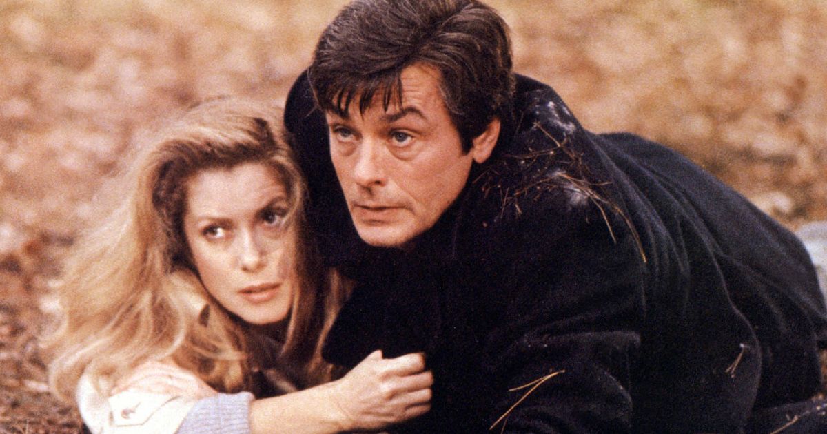 Archives - Catherine Deneuve et Alain Delon sur le tournage du film Le ...