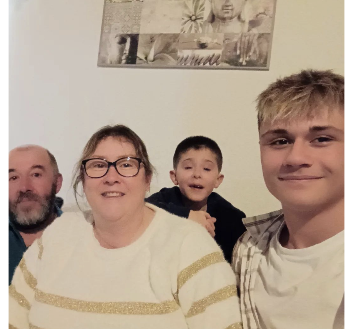 Photo : Nul doute que Didier est en tout cas bien soutenu par sa femme ...