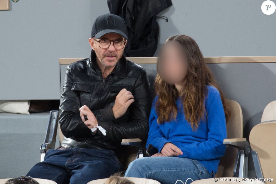 Calogero et sa fille Nina Maurici - Célébrités dans les tribunes des ...