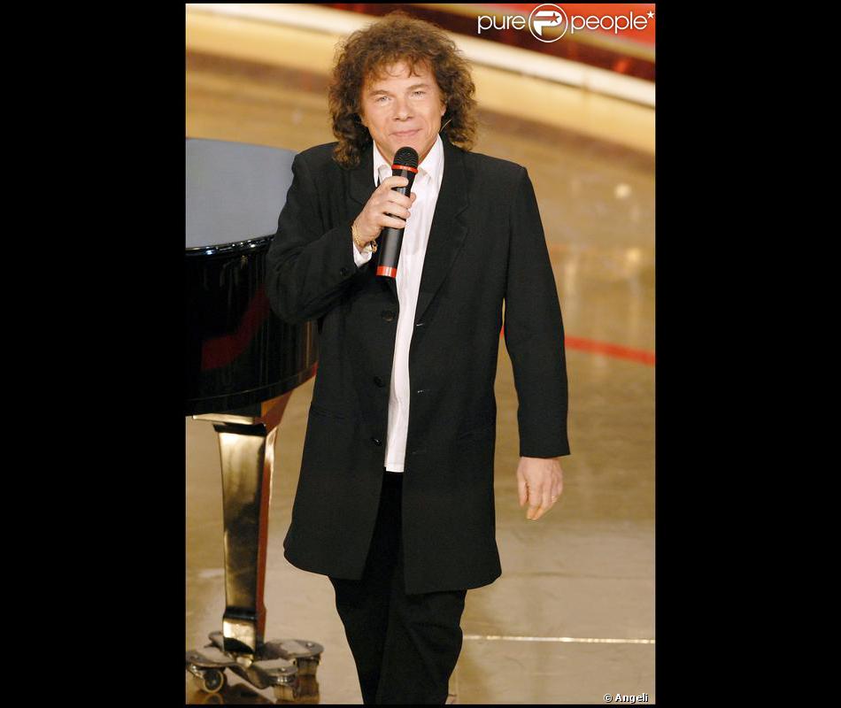 Richard Cocciante au festival musical de San Remo, en Italie. - Purepeople