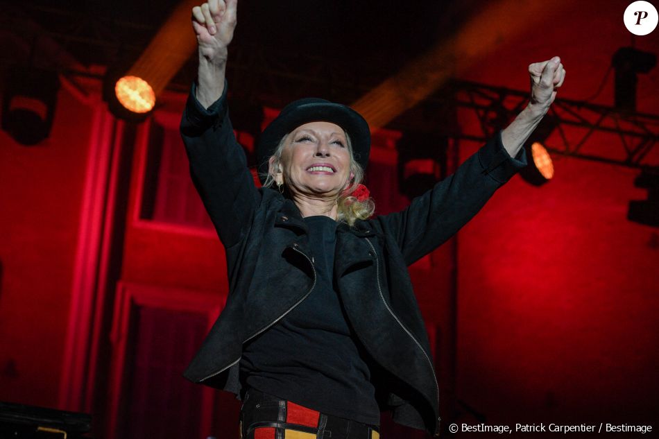 Exclusif - Véronique Sanson en concert pour le festival du château de ...