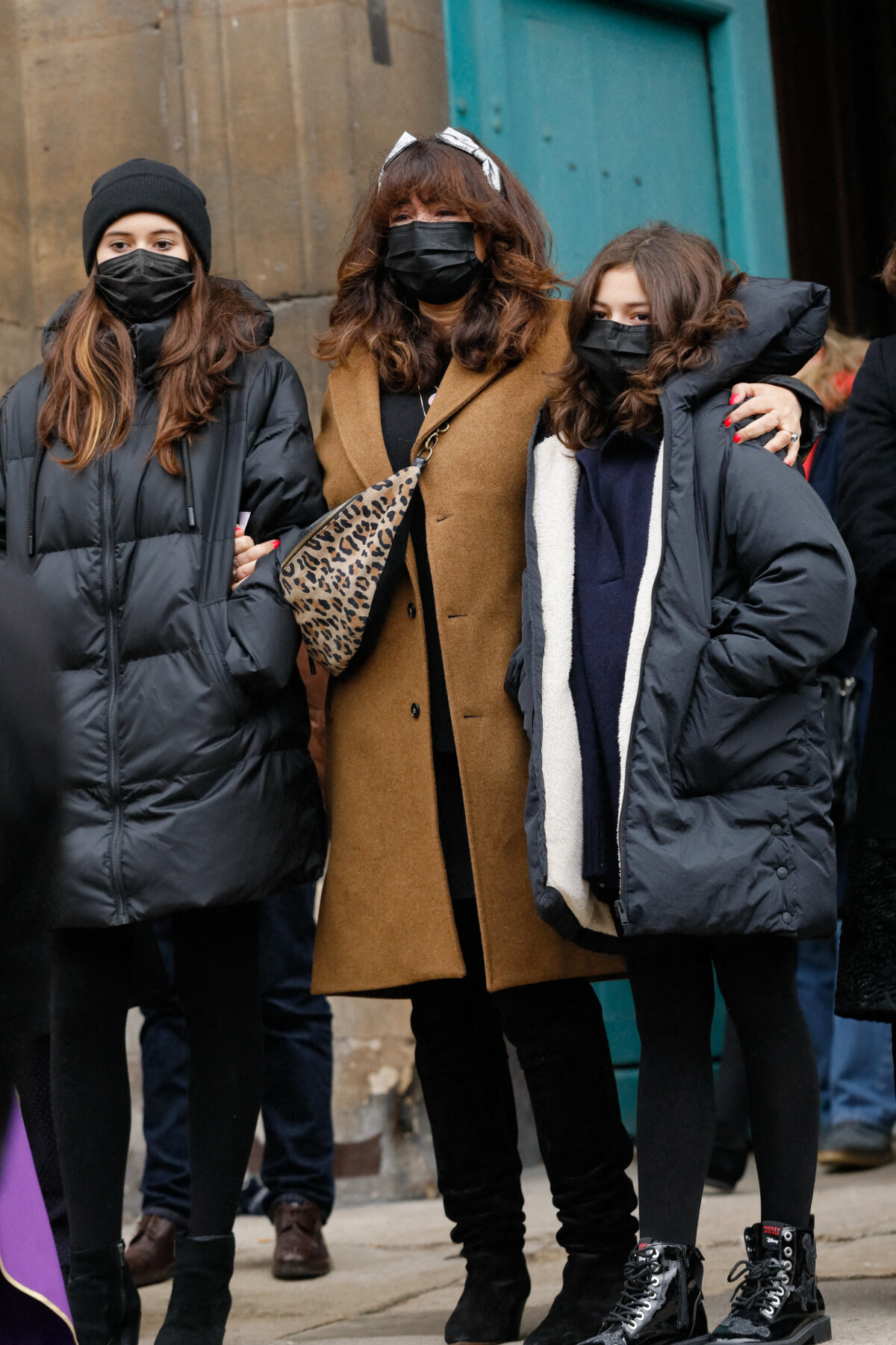 Photo : Elsa Wolinski et ses filles Lila et Bianca - Sorties de la ...