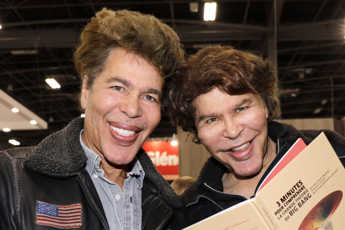 Photo : Igor et Grichka Bogdanov (Bogdanoff) expose au "Salon du Livre ...