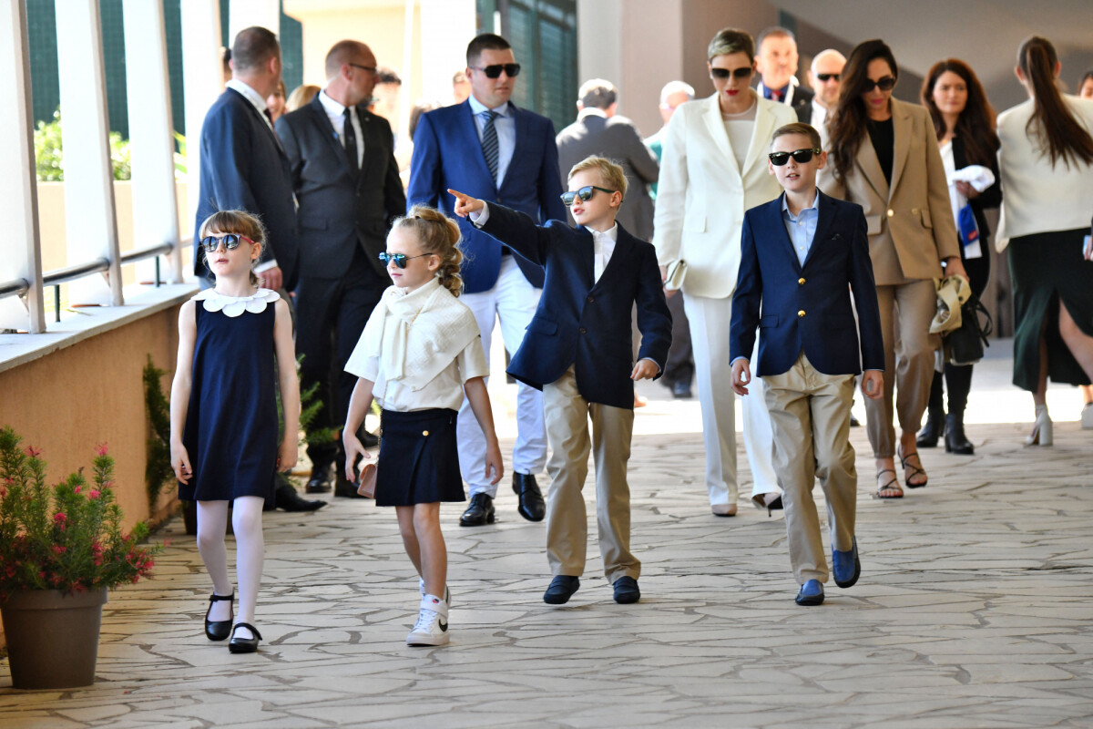 Photo : La princesse Charlene de Monaco, et ses enfants le prince ...