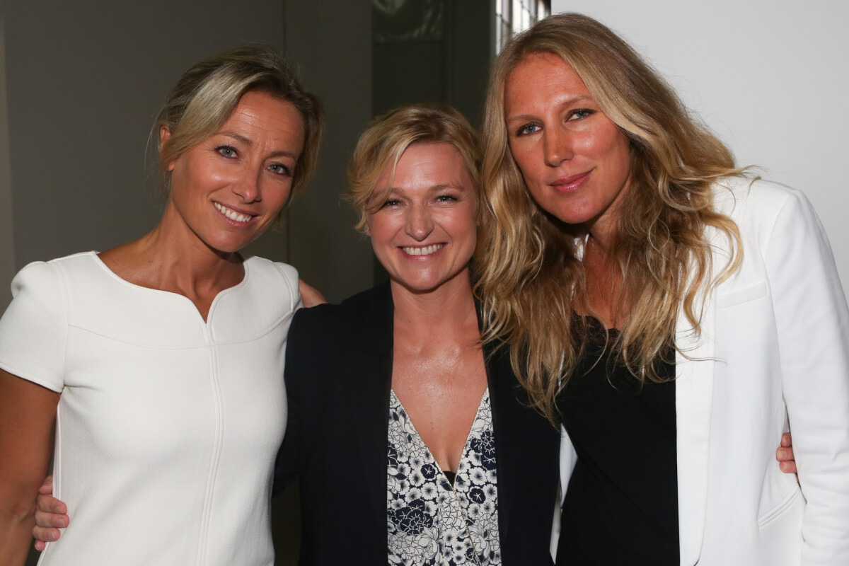 Photo : Anne-Sophie Lapix, Anne-Elisabeth Lemoine, Agathe Lecaron ...