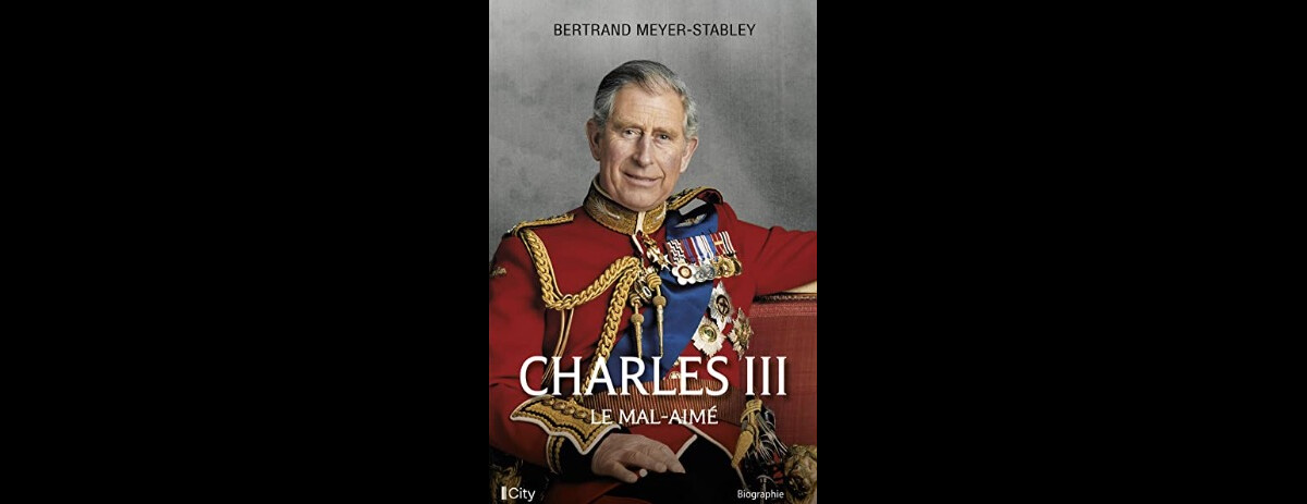 Photo : Couverture du livre "Charles III le mal aimé" - Purepeople
