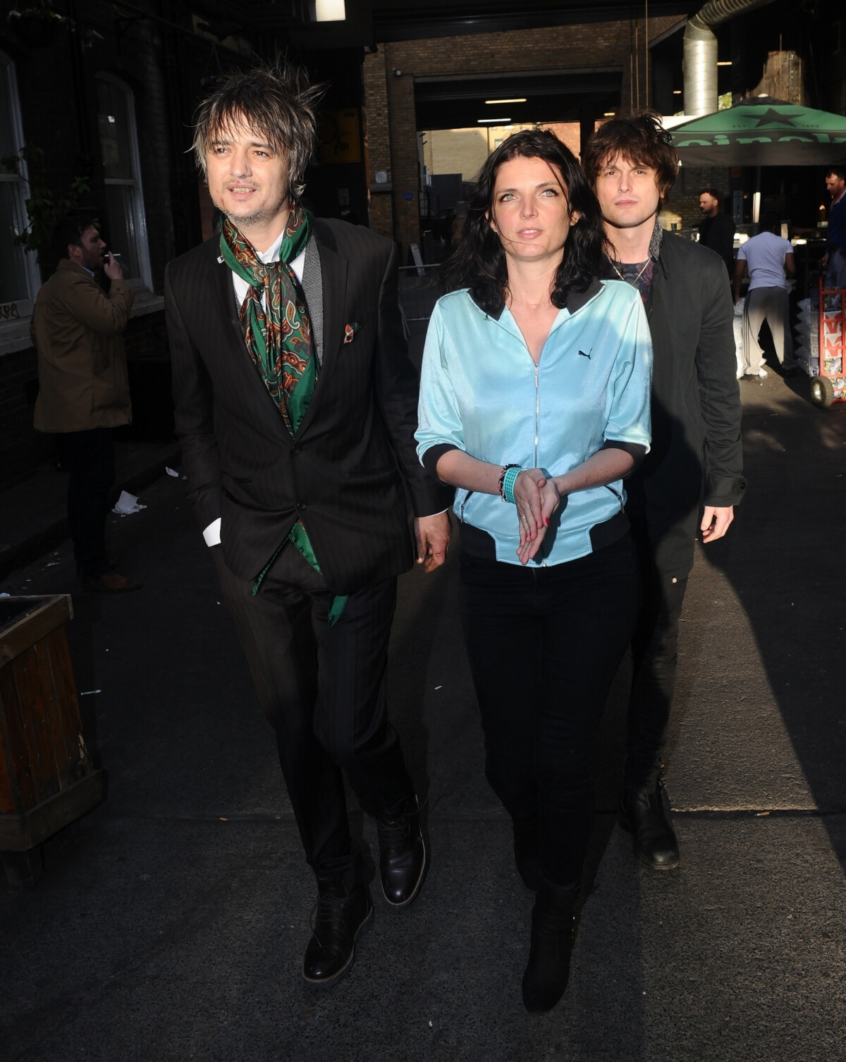 Photo : Pete Doherty et sa compagne Katia de Vidas se baladent dans le ...
