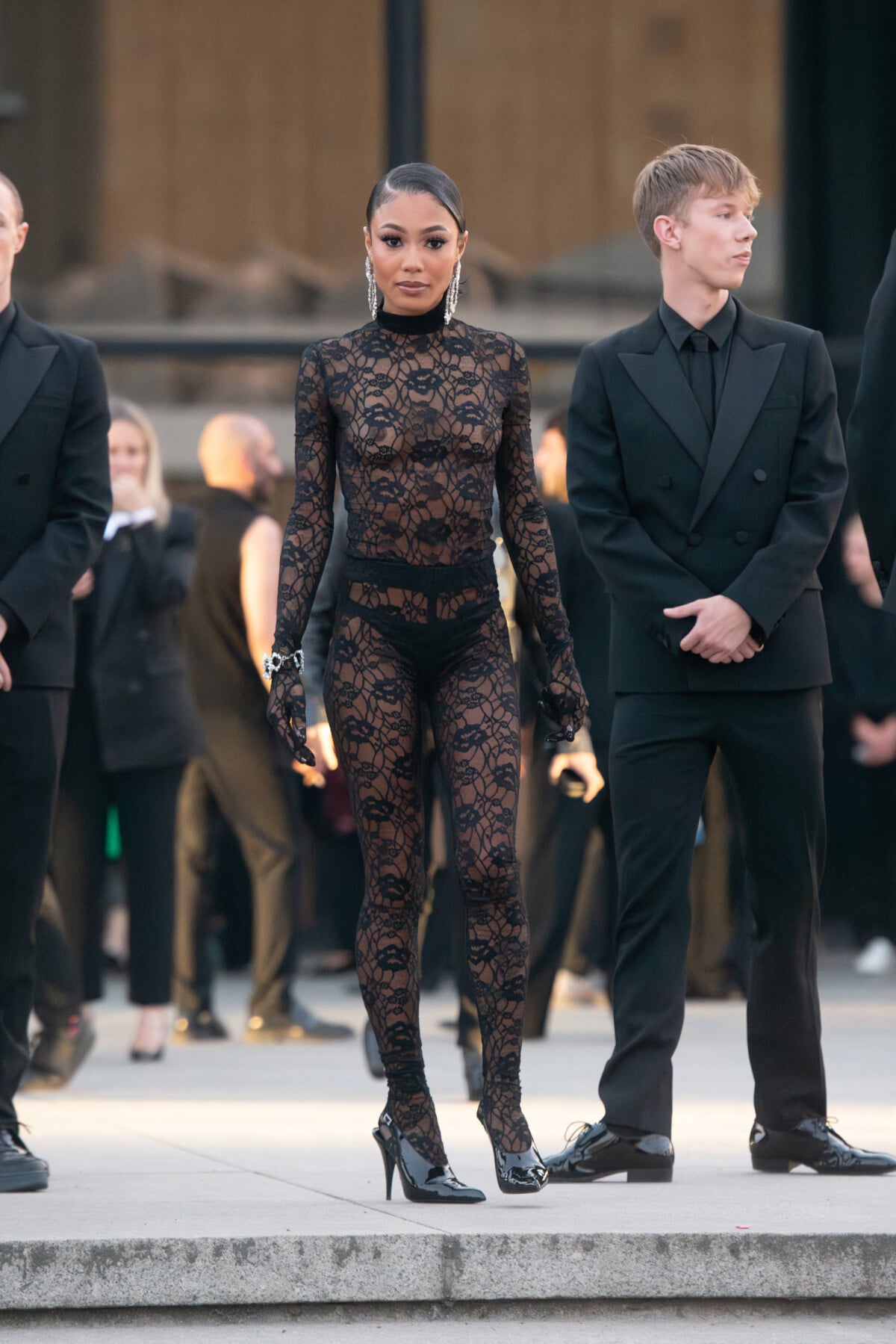 Photo : Coi Leray au défilé Summer 2024 Saint-Laurent intitulé "Each ...