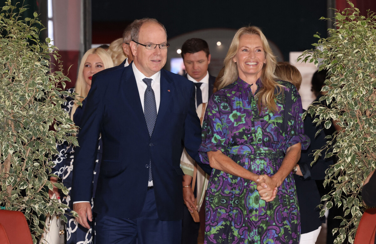 Photo : Le prince Albert II de Monaco, Estelle Lefébure - Cérémonie de ...