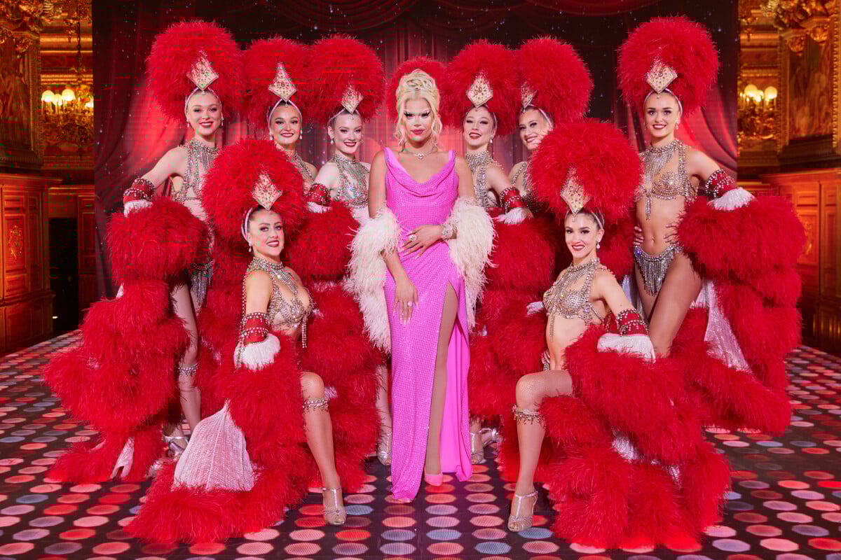 Photo : Les danseuses du Moulin Rouge et Nicky Doll sont de la partie Exclusif - Les danseuses ...