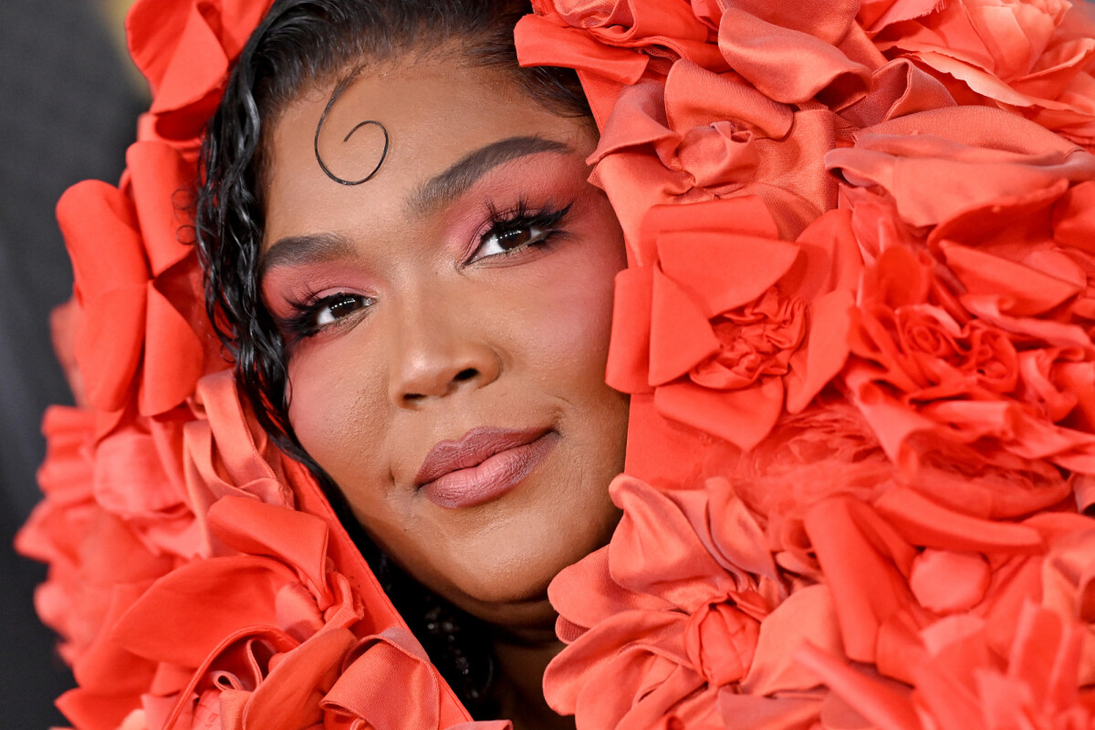 Photo : Lizzo au photocall de la 65ème édition de la cérémonie des ...