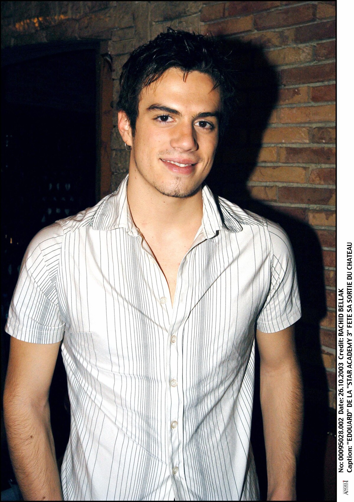 Photo : Edouard Algayon de la "Star Academy", fête sa sortie du château ...