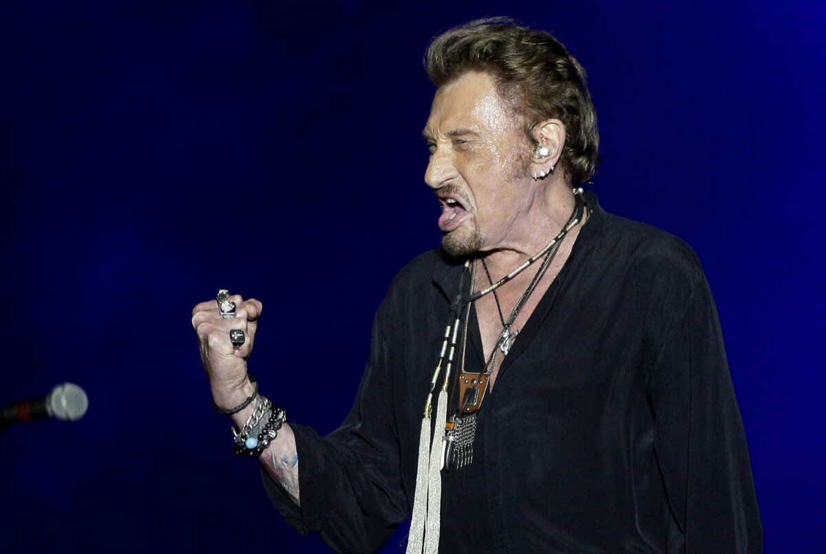 Photo : Exclusif - Johnny Hallyday en concert au Vélodrome à Arcachon ...