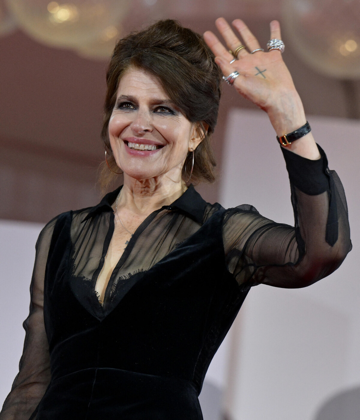 Photo : Fanny Ardant au Festival du film de Venise le 2 septembre 2023 ...
