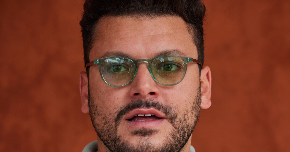 "Parler de ce que tu ne maîtrises pas" : Kev Adams se fait rembarrer sèchement après ses propos ...