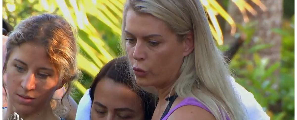 Photo : Cette dernière a découvert les propos de sa camarade lors de la diffusion de l'épisode ...