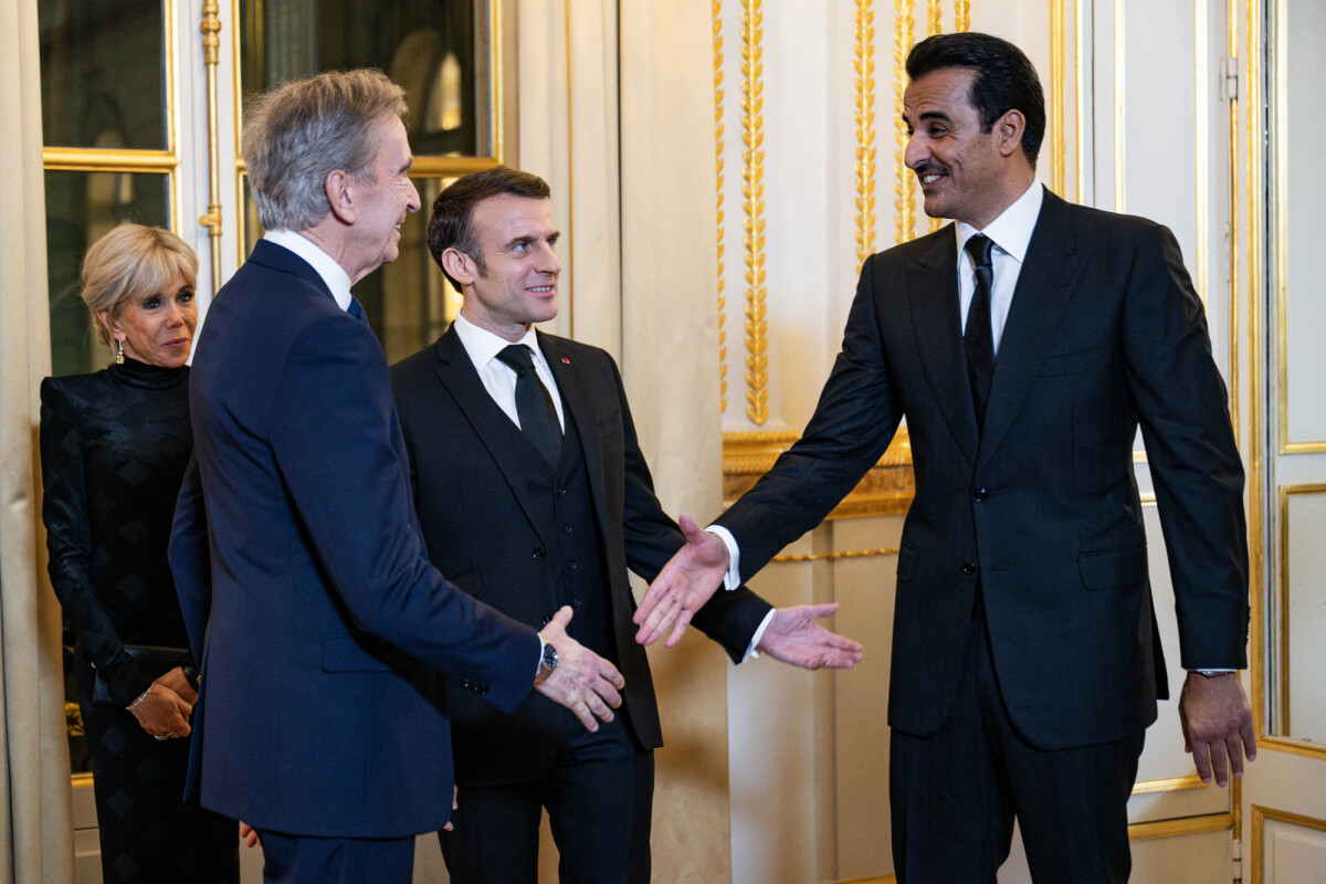 Photo : Brigitte Macron, Bernard Arnault, le président Emmanuel Macron ...