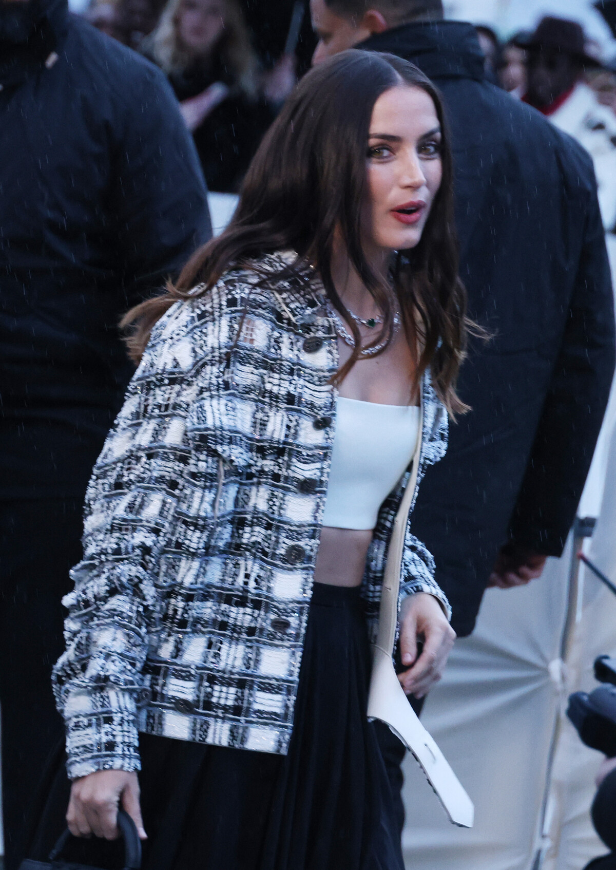 Photo : Ana de Armas - Arrivées au défilé de mode Louis Vuitton ...