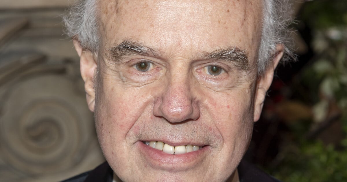 Frédéric Mitterrand a élevé son fils biologique, Mathieu, tout seul ...