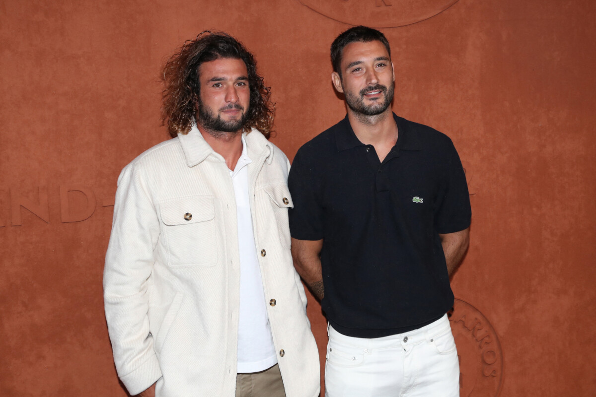 Photo : Lucas Frérot et son frère Jérémy Frérot au village (Jour 2 ...
