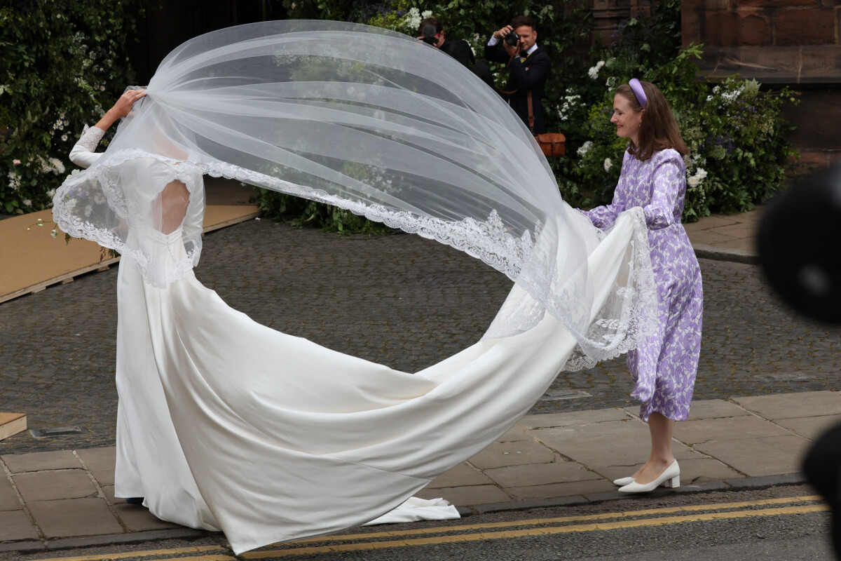 Photo : Le mariage d'Olivia Henson et Hugh Grosvenor s'est fait en ...