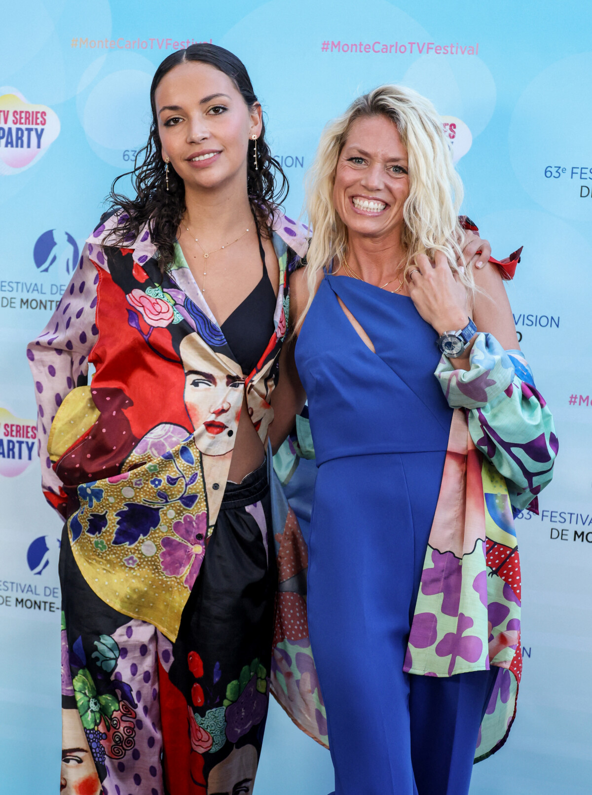 Photo : Marie Fevre et Aurore Delplace (Un si grand soleil) pour la ...