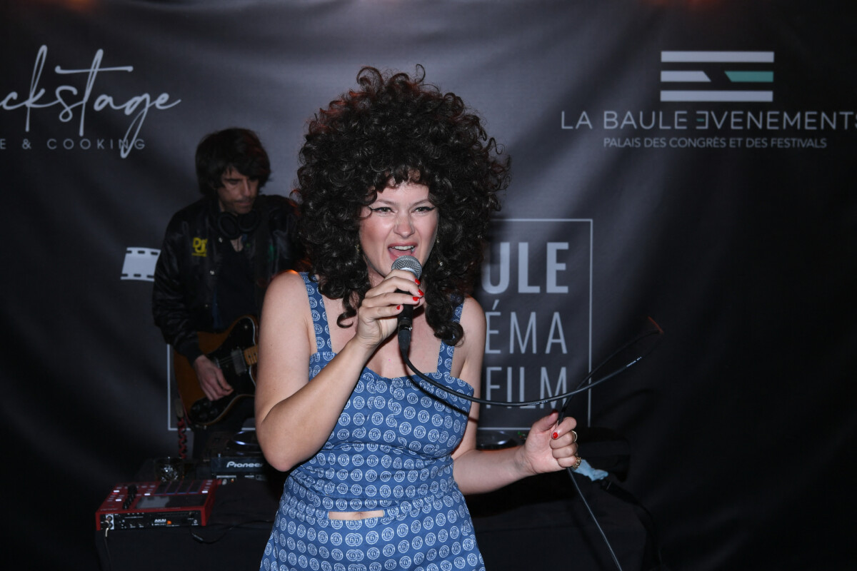 Photo : La chanteuse Corine - 10ème Festival du Cinéma et de la Musique ...