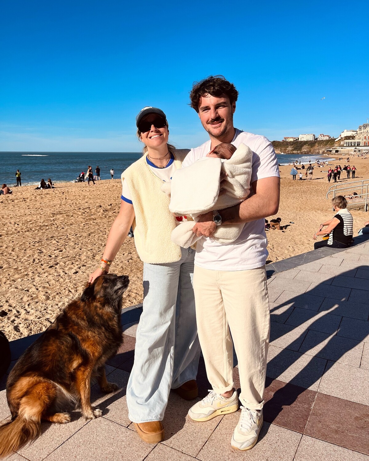 Photo : Sophie Tapie, Baptiste Germain et leur fils César - Purepeople