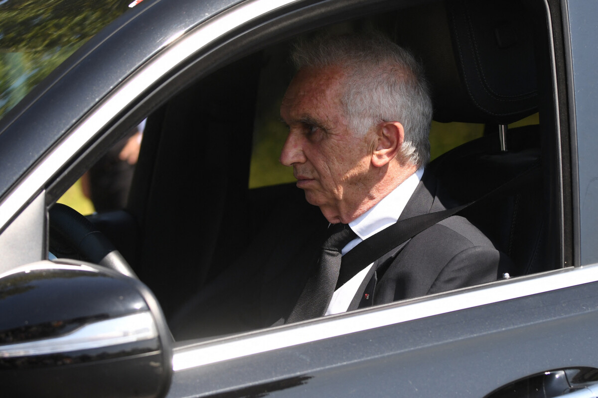 Photo : Lui qui l'a bien connu Alain Terzian arrive à la propriété de l ...