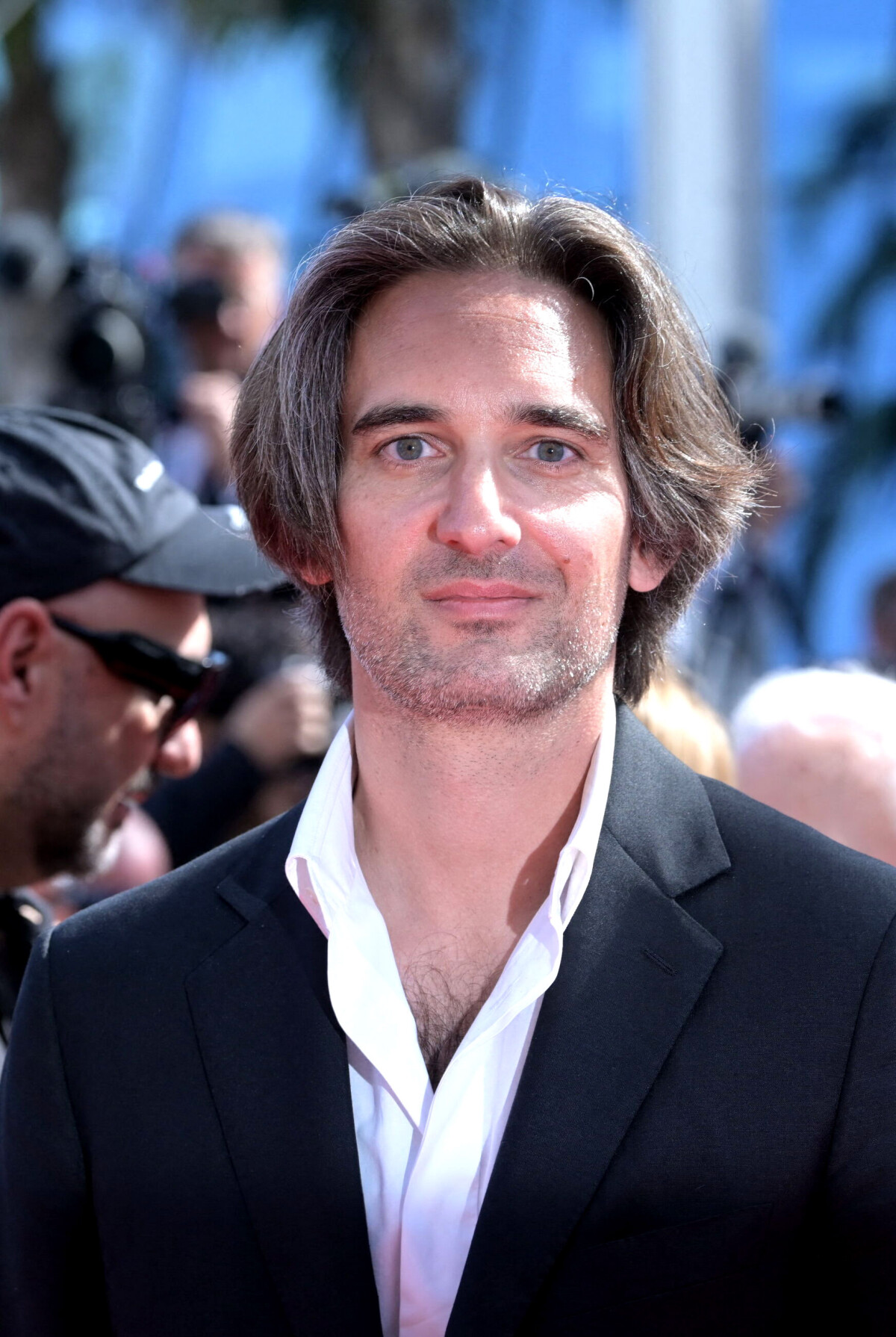 Photo : Dimitri Rassam - Montée des marches du film " Horizon : An ...