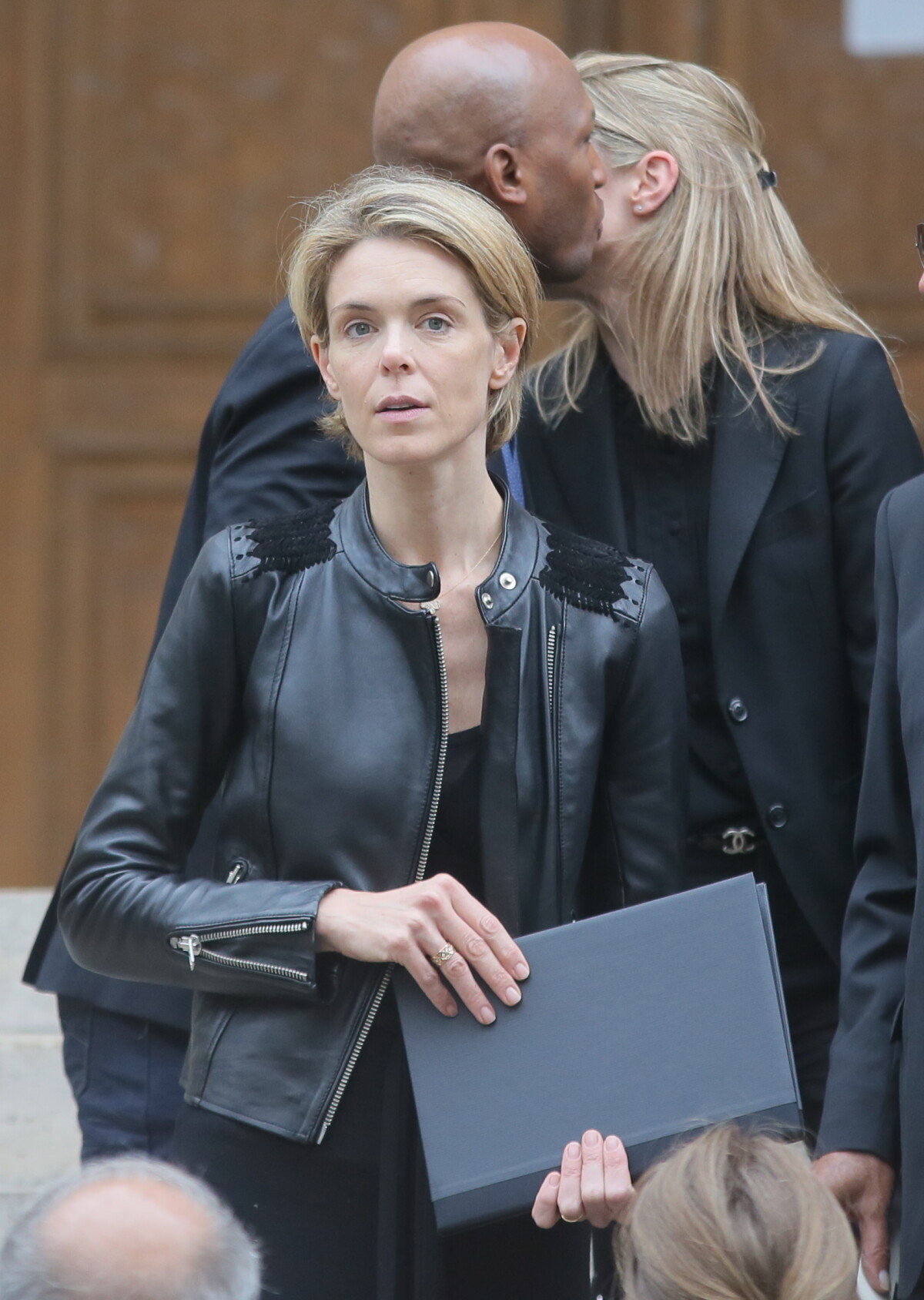 Photo : Julie Andrieu - Obsèques de Nicole Courcel en l'église Saint ...