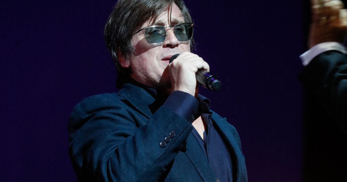 Thomas Dutronc et de nombreuses stars réunies pour un hommage à Charles ...