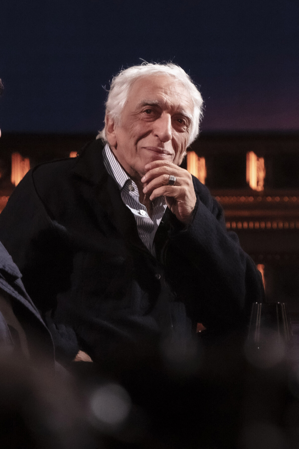 Vidéo : Gérard Darmon visé par les témoignages d'une vingtaine de ...