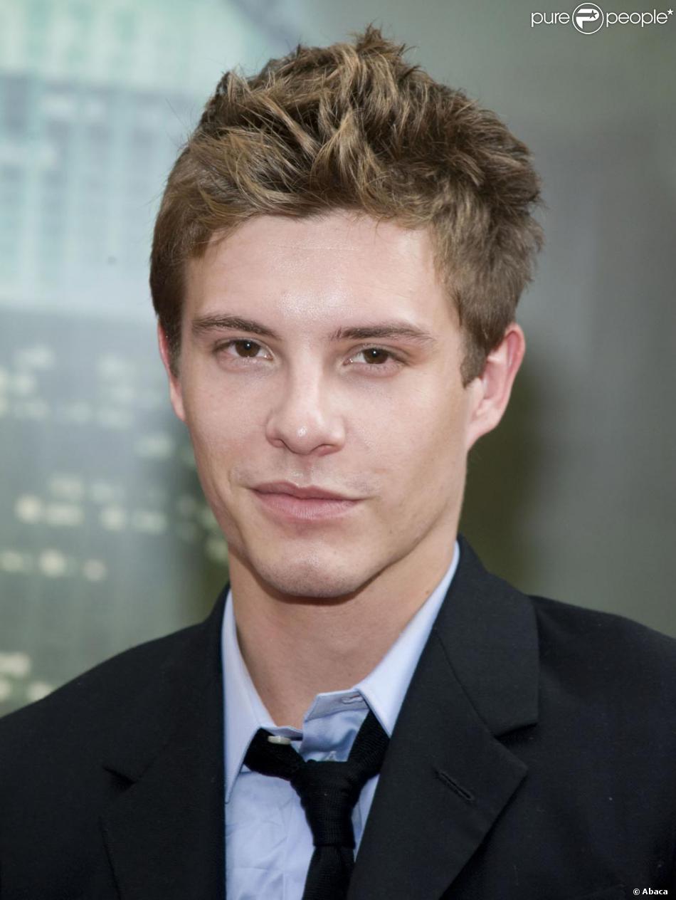 Xavier Samuel, de Twilight, arrive en quatrième position - Purepeople