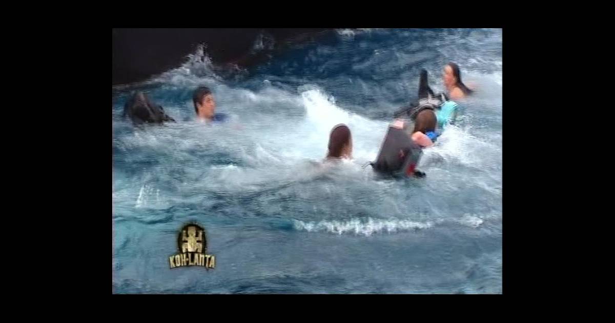 Les candidats sont jetés à l'eau dès le début du jeu (vendredi 17 ...
