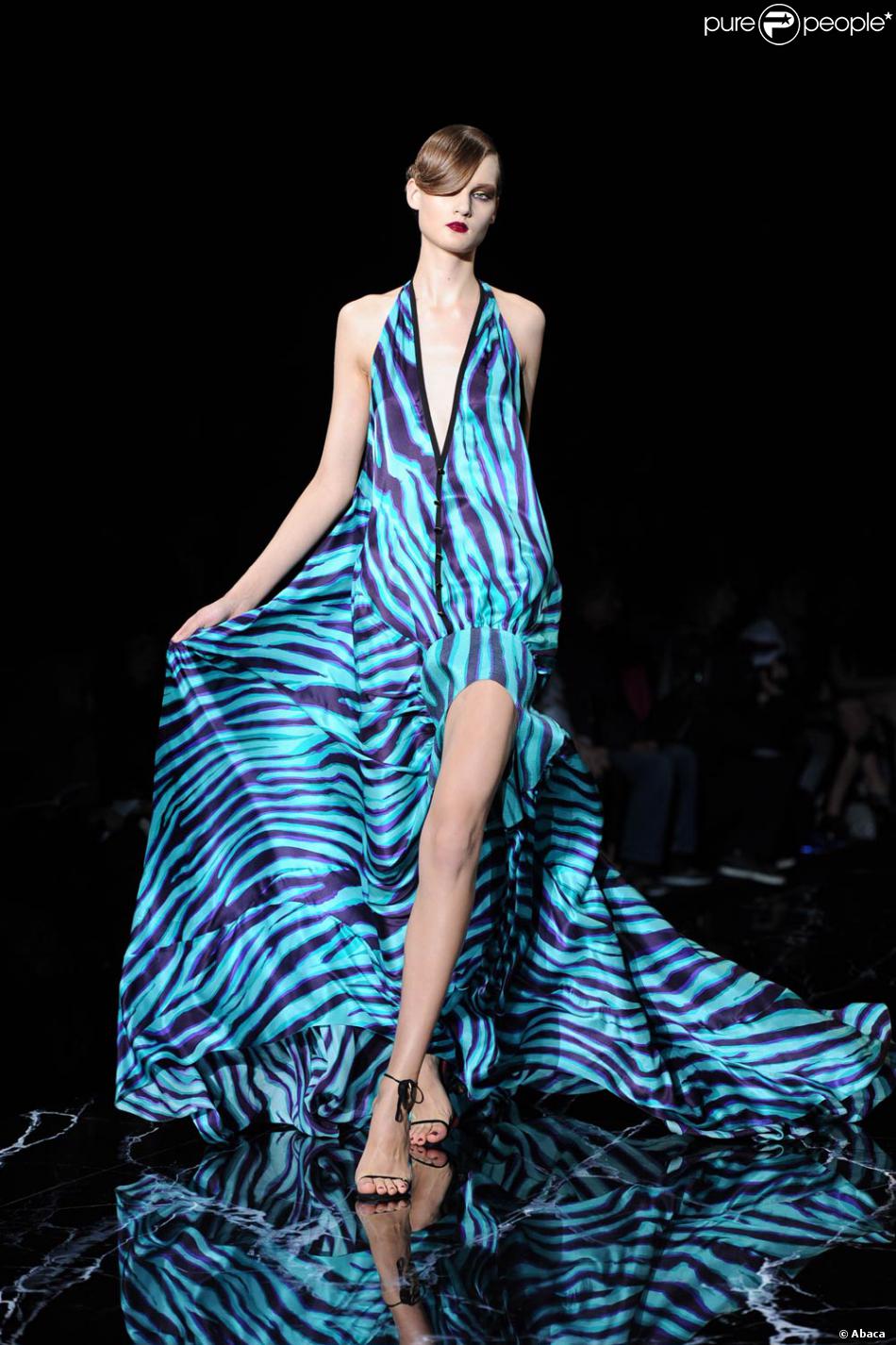 Défilé Louis Vuitton à Paris, le 6 octobre 2010 - Purepeople